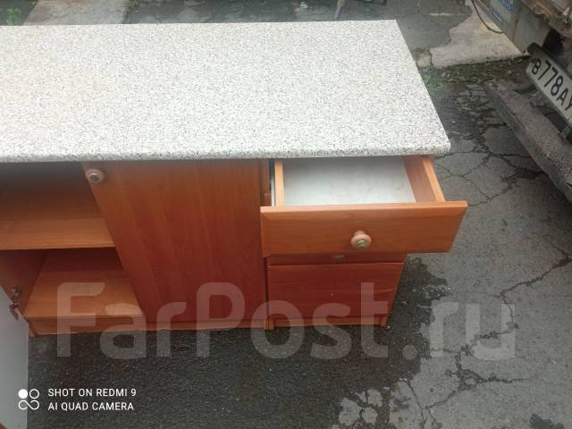 Кухня нижние шкафы, б/у, в наличии. Цена: 3 000₽ во Владивостоке