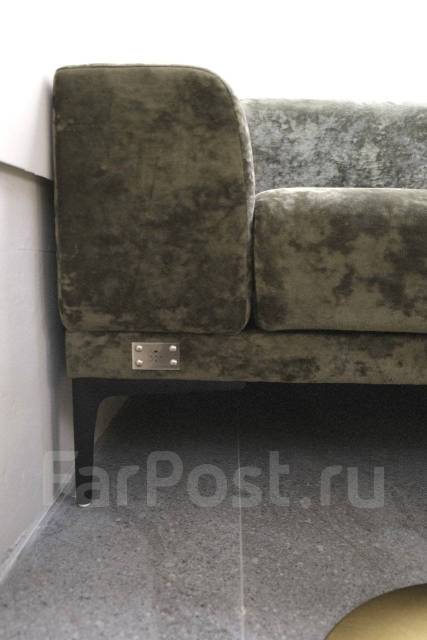 Диван, зелёный, 360 см, 65 см, 85 см, б/у, в наличии. Цена: 90 000₽ во ...