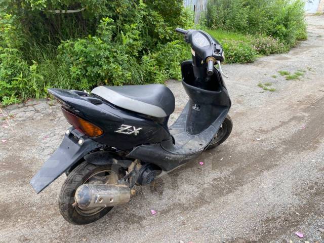 Honda Dio AF35 ZX, 49 куб. см. 2х тактный, с пробегом, исправен, скутер, бензин, без птс, в ...