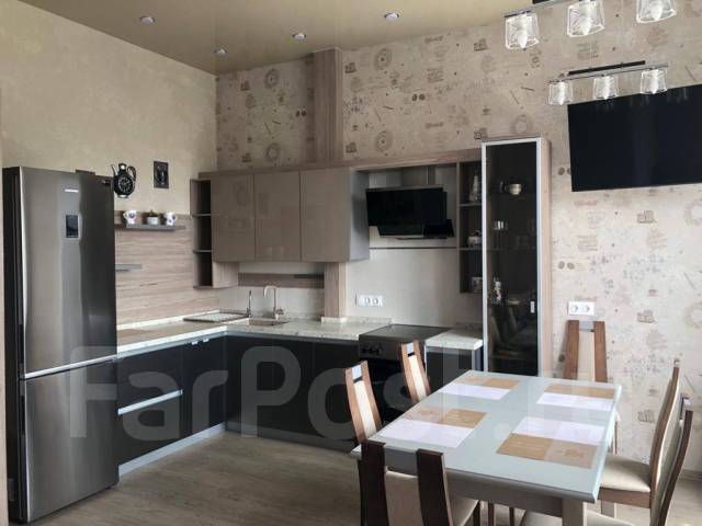 3-комнатная, улица Фонтанная 3, центр, восток, юг, 15 этажей, 3 этаж ...