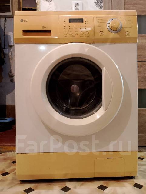 Стиральная машина автомат LG, б/у, в наличии. Цена: 5 000₽ в Уссурийске