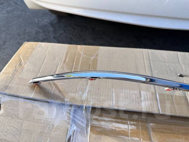 Ресничка фары правая Toyota Land Cruiser Prado 150, оригинал купить во ...