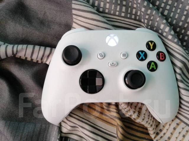 Xbox siries s, б/у, в наличии. Цена: 35 000₽ во Владивостоке