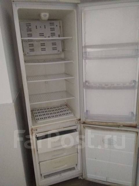 Продам 2-метровый 2-камерный холодильник, б/у, в наличии. Цена: 1 500 ...
