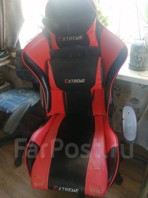 Кресло игровое, кожзам, колеса, красный, б/у, в наличии. Цена: 1 500 ...