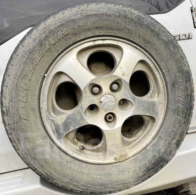 Mitsubishi R16, 16", 1 шт, Ширина диска 6.0" Вылет (ET) 48 мм. 5x114.3 ...