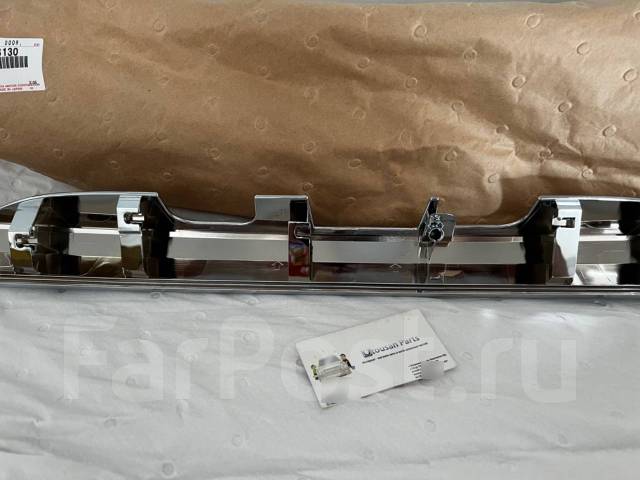 Накладка двери багажника рестайл Toyota Wish 2012+ оригинал из Японии ...