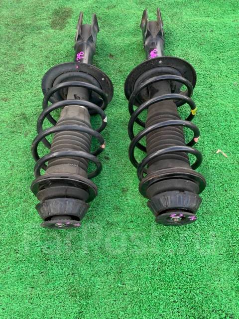 2378 Пара передних стоек Toyota купить во Владивостоке по цене: 7 000 ...