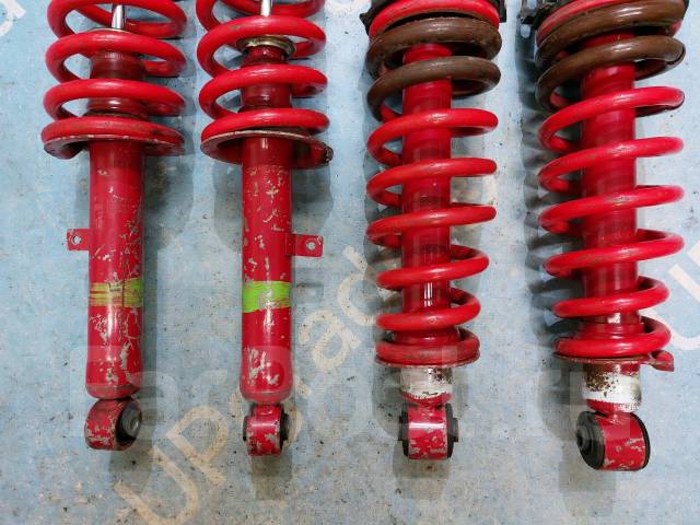 Стойки Tokico Yamaha Toyota Altezza, Mark2, Verossa, Lexus IS300 купить ...
