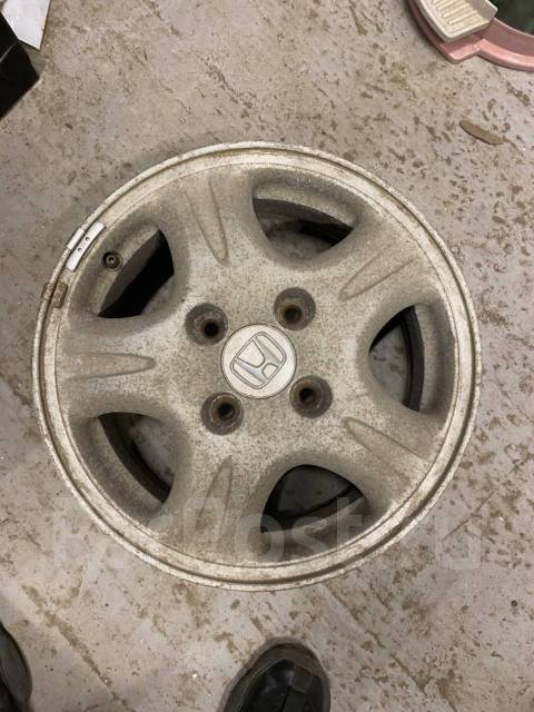 Литые диски на honda, 15", 1 шт, 4 шт, б/у, в наличии. Цена: 9 000₽ во ...