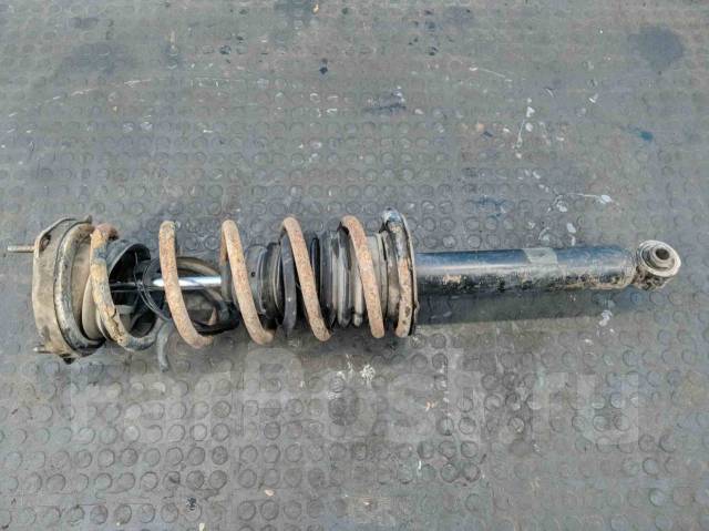 Стойка Toyota Cresta (Тойота Креста) X100, левая задняя купить в Омске ...