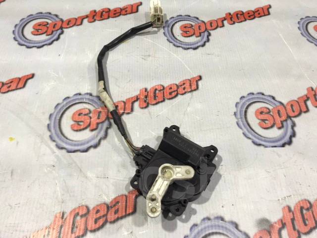 Сервопривод заслонок печки Toyota Land Cruiser UZJ100 №152 купить во ...