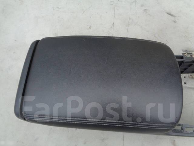 Бардачок между сиденьями Nissan Skyline купить во Владивостоке по цене ...