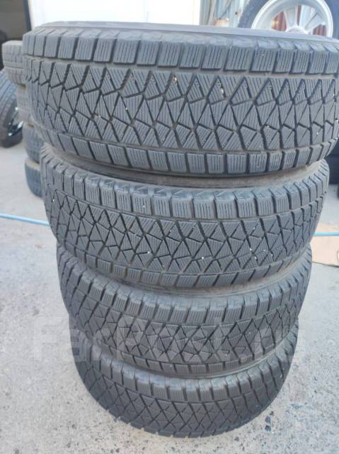 Bridgestone Blizzak DM-V2, 225/65 R17, 17", 1 шт, в наличии, 225 мм, 65 %, радиальный, зимние ...