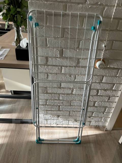 Сушилка для белья, б/у, в наличии. Цена: 500₽ во Владивостоке