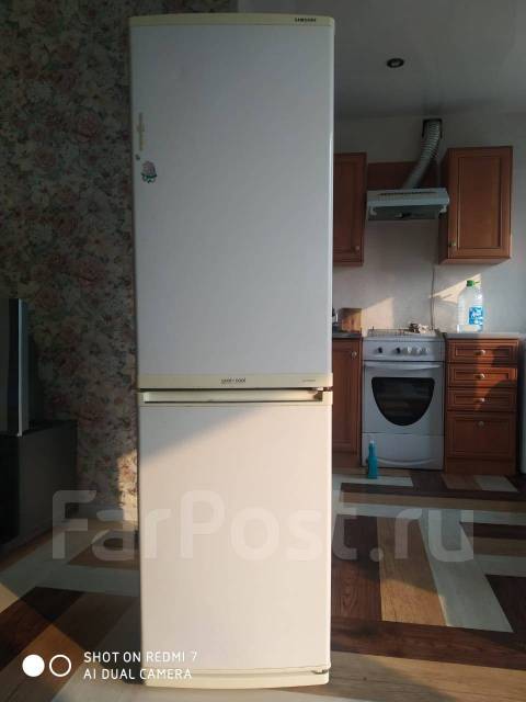 Продам холодильник Самсунг, б/у, в наличии. Цена: 12 000₽ в Находке