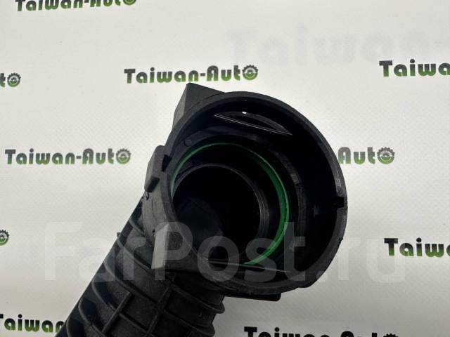 Патрубок интеркулера турбины Nissan Note | 14460-3VA1A купить во ...