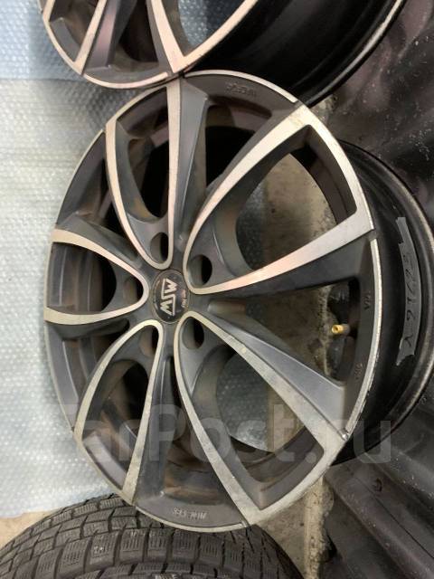 Литьё OZ R17 ET48, OZ, 17", 1 шт, Ширина диска 7.5" Вылет (ET) 48 мм ...