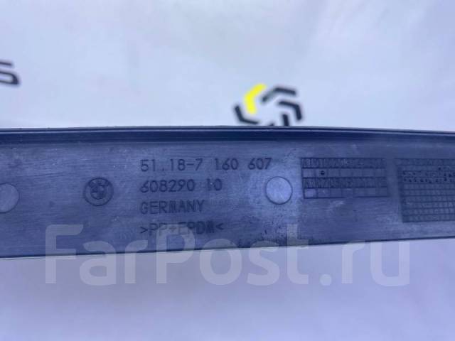Накладка номерного знака Bmw X5 2007 51187160607 E70 N52 N52B30AF 3.0I ...