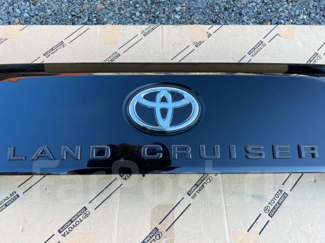 Накладка Задней Двери Toyota LAND Cruiser 300 LC300 GR 76801-60571-C1 ...