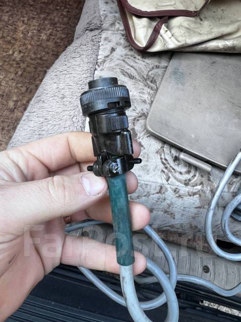 Пульт управления лебёдкой Toyota Land Cruiser 38640-35010 купить во ...