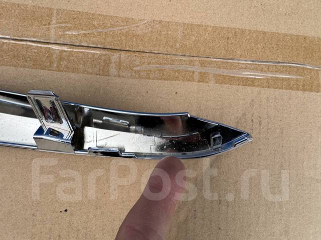 Молдинг решетки левый 5312448080 Toyota Harrier 80, Venza 2021 купить ...