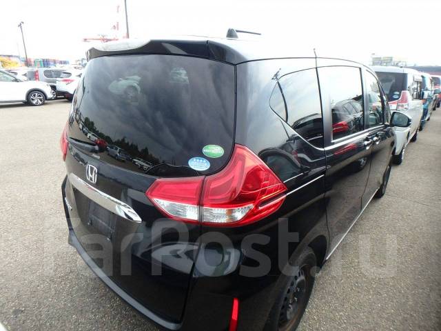 Honda Freed, 2017, GB6, L15B во Владивостоке