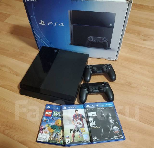 Sony PlayStation 4, 2 геймпада, б/у, в наличии. Цена: 19 999₽ во Владивостоке