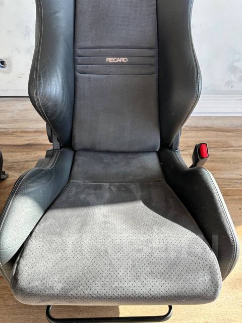 Recaro WRX STI GRB купить в Находке по цене: 120 000₽ — частное ...