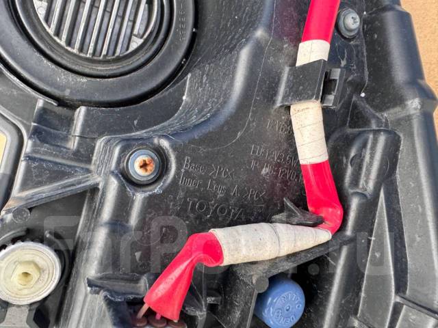 Плафон, туманка, правая Toyota Prius PHV ZVW52 47-95 оригинал Japan ...