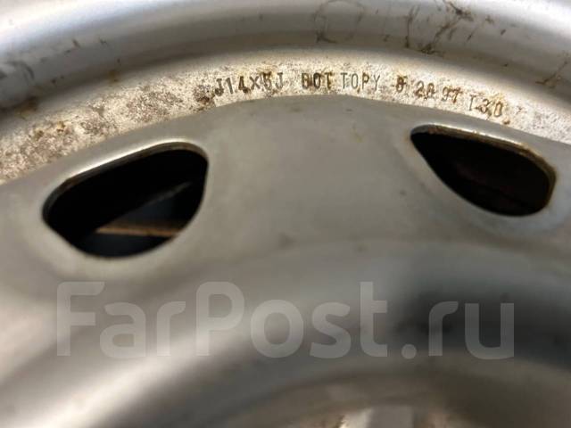 Два диска Nissan R14, 14", 1 шт, 4x100, штампованные, 67,1 мм. 2 шт, б ...