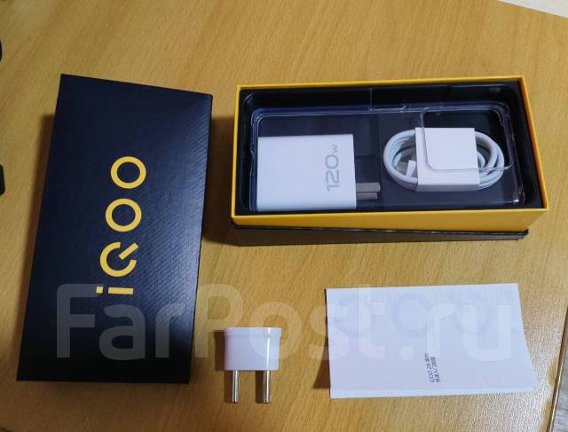 VIVO IQOO Z8 5G (Dimensity 8200), 256 гб, черный, 3G, 4G LTE, 5G, Dual-SIM, NFC, новый, в ...