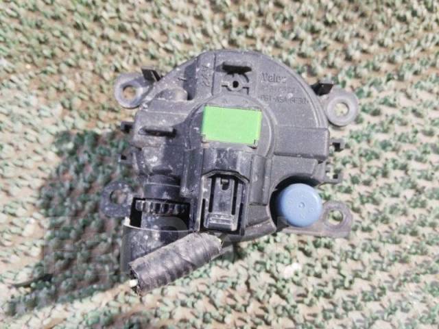 Туманка Mitsubishi Outlander MN142091 CW5W, передняя купить во ...