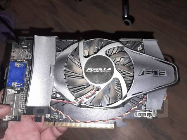 Видеокарта PCI-E 2.1 AMD Radeon HD 6750 1Gb GDDR5 128bit ASUS Formula ...