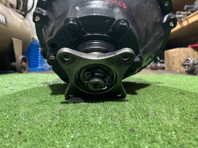 Фланец редуктора для Mitsubishi Fuso Fighter FK6 купить во Владивостоке ...