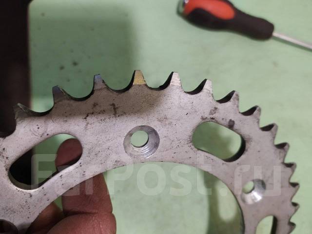 Звезда ведомая Suzuki TS200R TS125R 40 зубов 520 цепь, б/у, в наличии ...
