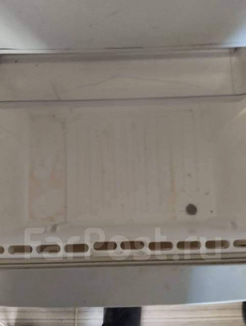 Продам холодильник Toshiba, б/у, в наличии. Цена: 5 000₽ во Владивостоке