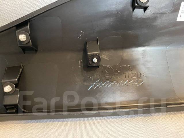 Накладка на дверь задняя левая Toyota RAV4 #5# 75078-42040 купить во ...