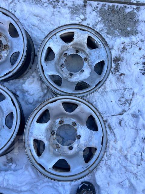 Штампованные диски Nissan R 15 6/139.7 et 30, 15", 1 шт, 6x139.7, 106,1 ...