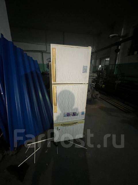 Продам японский старый холодильник в рабочем состоянии, б/у, в наличии ...