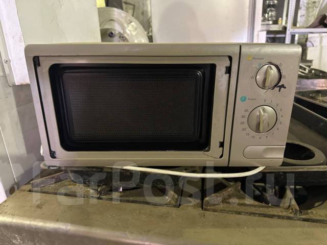 Микроволновка, Daewoo, б/у, в наличии. Цена: 1 000₽ во Владивостоке