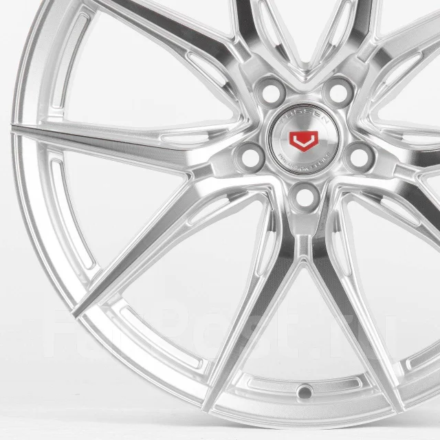 Новые! Vossen 18 J8 ET38 5X100 73.1 [80135], 18", 1 шт, Ширина диска 8. ...