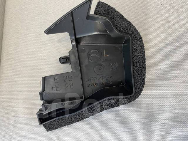 Защита радиатора левая Toyota Corolla Sport 16563-37050 купить во ...