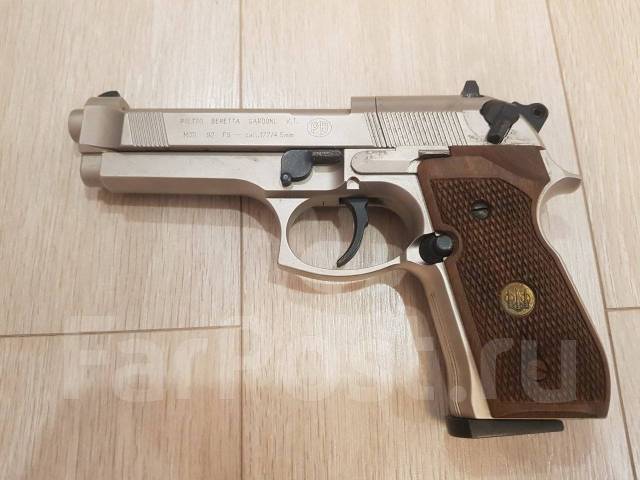 Пневматический пистолет Umarex Beretta M92 FS 4.5 мм (никель, дерево ...