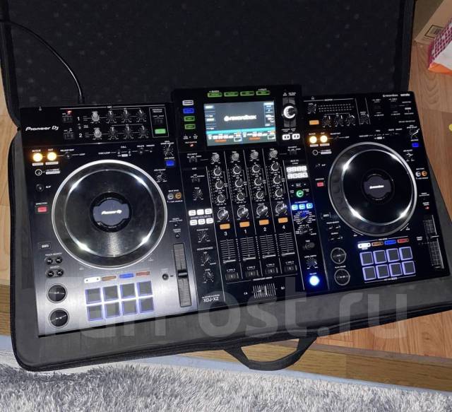 DJ-контроллер Pioneer DJ XDJ-XZ. Всё в одном, б/у, в наличии. Цена: 250 ...