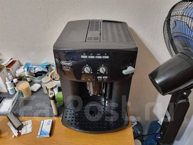 Кофе машина Delonghi, б/у, в наличии. Цена: 25 000₽ во Владивостоке