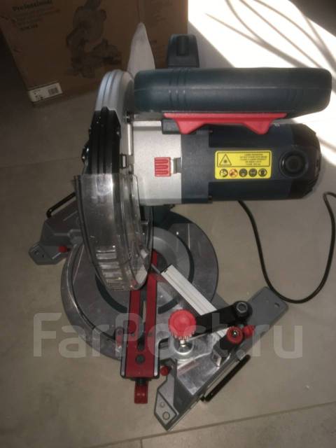 Торцовочная пила Bosch GCM 216, б/у, в наличии. Цена: 18 000₽ во ...