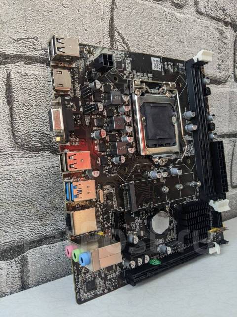 Материнская плата LGA1155 ZX-H61C/B75, Huanan, новый, в наличии. Цена: 2 850₽ в Артеме