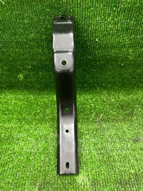 Крепление подножки переднее Toyota Land Cruiser Prado 150 купить во ...