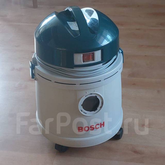 Моющий пылесос Bosch, новый, в наличии. Цена: 9 000₽ во Владивостоке
